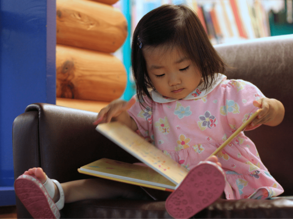 The Montessori Jacket Flip - Teach Your Toddler How To Put On Their Ow ...